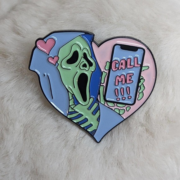 Handmade | Jewelry | Retro Heart Shaped Scream Ghost Face Skeleton Call ...